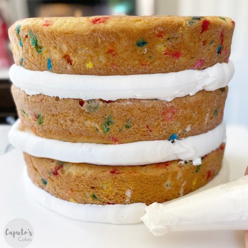 How To: Stack And Layer A Cake - Caputo's Cakes
